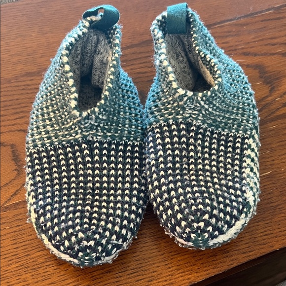 Bombas | Shoes | Bombas Kids Knit Slippers Teal And Black | Poshmark